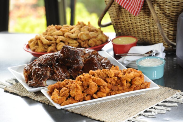 Party Trays – Rafferty's, Inc.